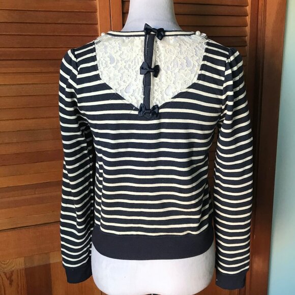 LIZ LISA | Tops | Liz Lisa Jfashion Kawaii Blue White Stripe Whie Lace ...